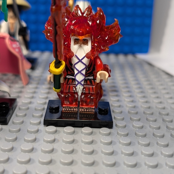 unbranded | Toys | 8 Minifigures Bleach Anime Building Block Toys ...